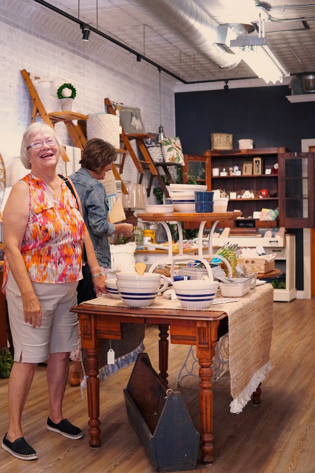 About HomeCraft Decor and Gifts